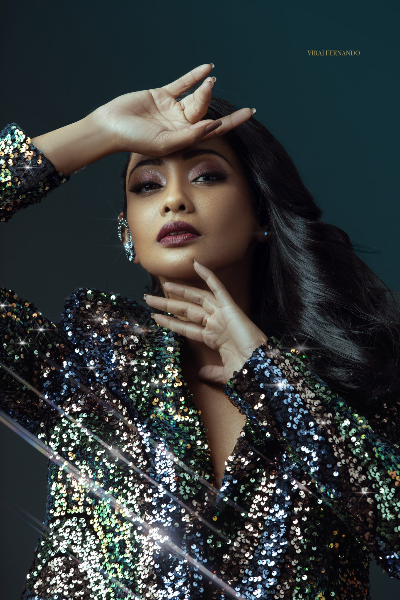 Yureni Noshika – Yureni Noshika